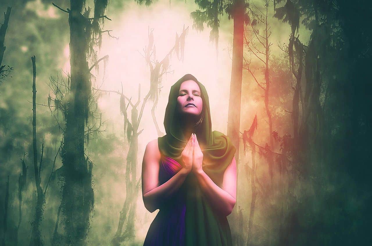 The Power of Prayer to Enlighten, Heal and Guide Your Life ⋆ LonerWolf