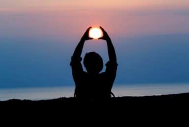 5 Types of Spiritual Healing (& What to Be Careful Of) ⋆ LonerWolf