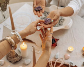 The New Age Movement is the ‘McSpirit’ of Spirituality ⋆ LonerWolf